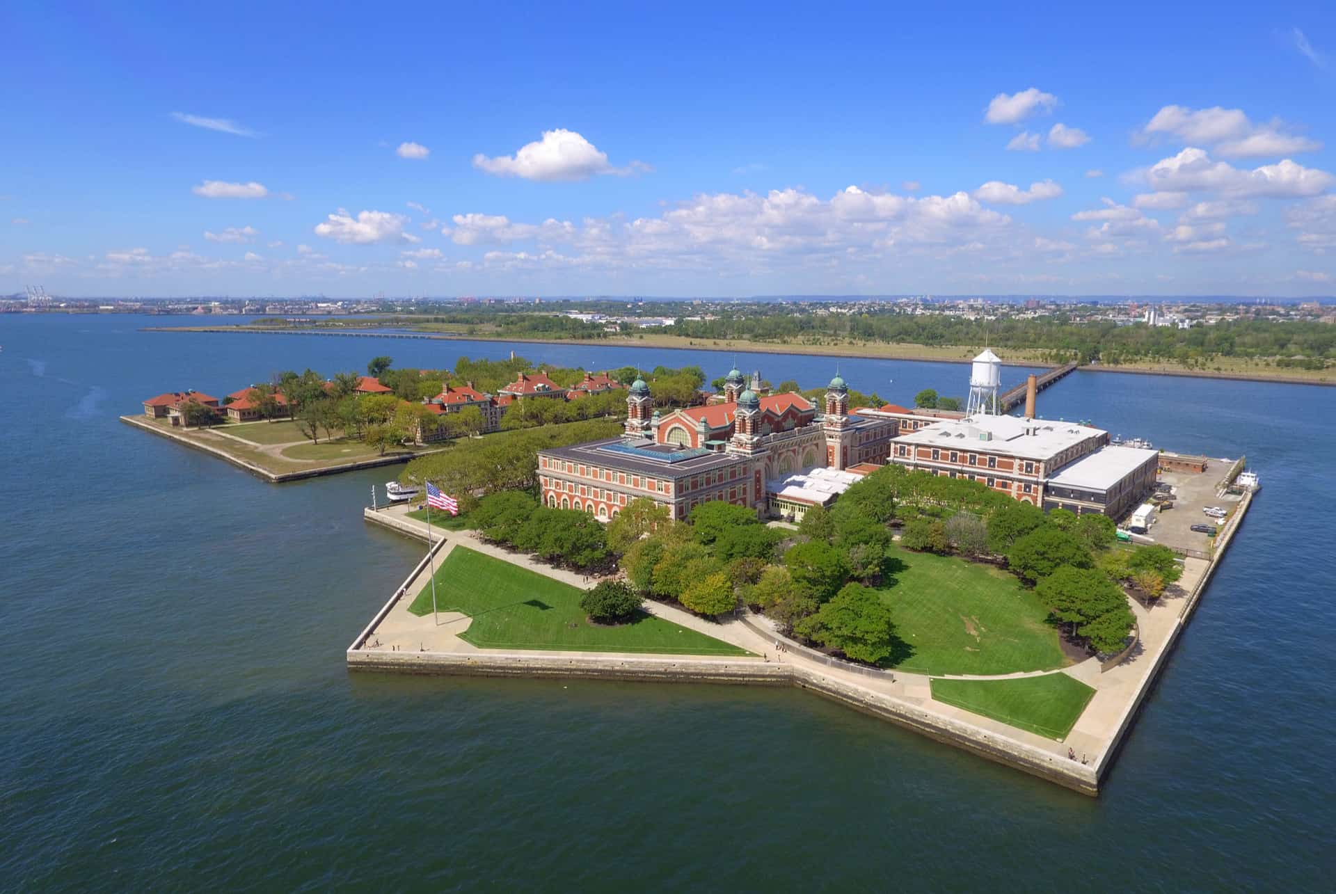 Ellis Island: visit one of the most famous islands in the US!